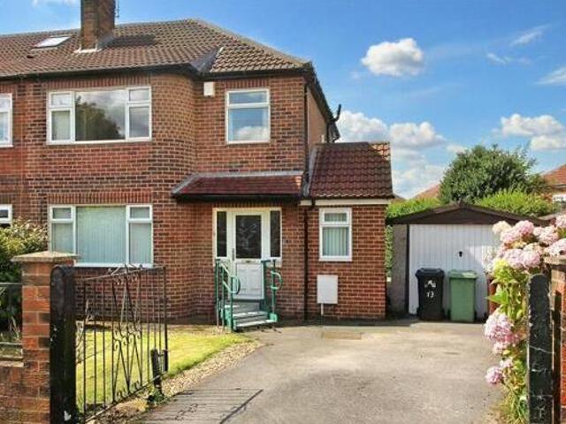 3 Bedroom Semi detached House For Sale In Leeds, West Yorkshire