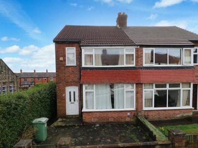 3 Bedroom Semi detached House For Sale In Leeds, West Yorkshire