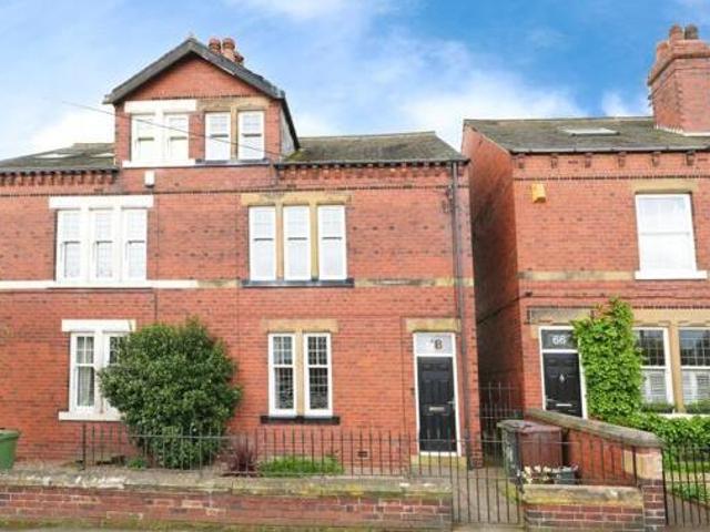 3 Bedroom Semi detached House For Sale In Leeds, West Yorkshire