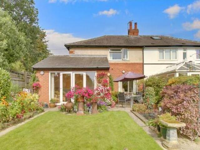 3 Bedroom Semi detached House For Sale In Leeds, West Yorkshire