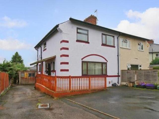 3 Bedroom Semi detached House For Sale In Leeds, West Yorkshire