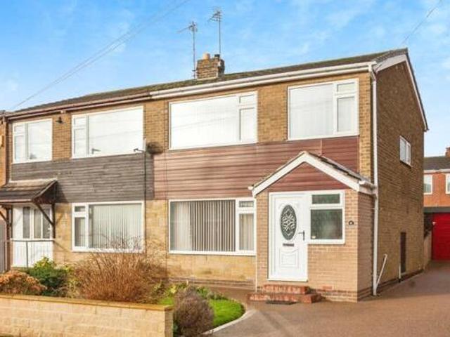 3 Bedroom Semi detached House For Sale In Leeds, West Yorkshire