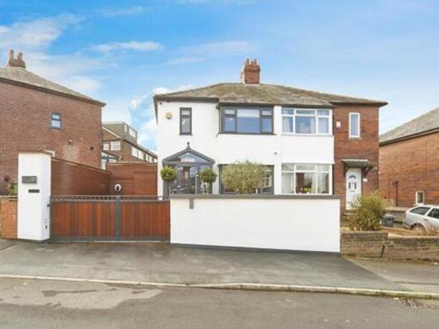 3 Bedroom Semi detached House For Sale In Leeds, West Yorkshire
