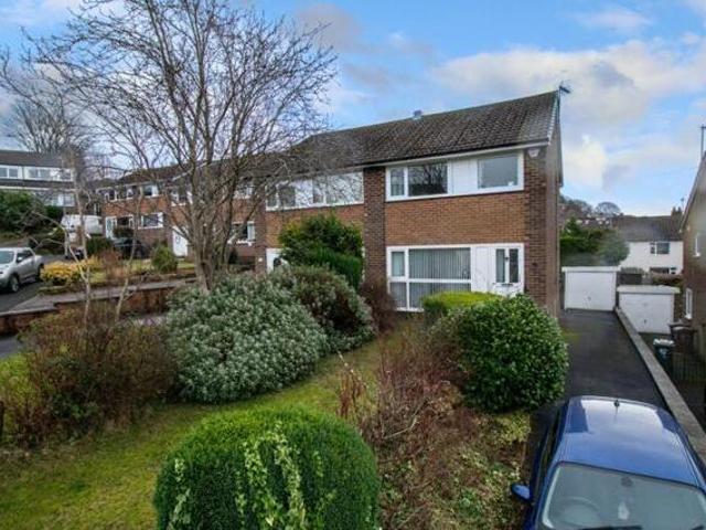 3 Bedroom Semi detached House For Sale In Leeds, West Yorkshire