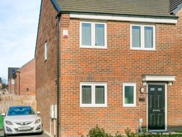 3 Bedroom Semi detached House For Sale In Leeds, West Yorkshire