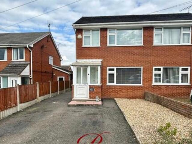 3 Bedroom Semi detached House For Sale In Leeswood