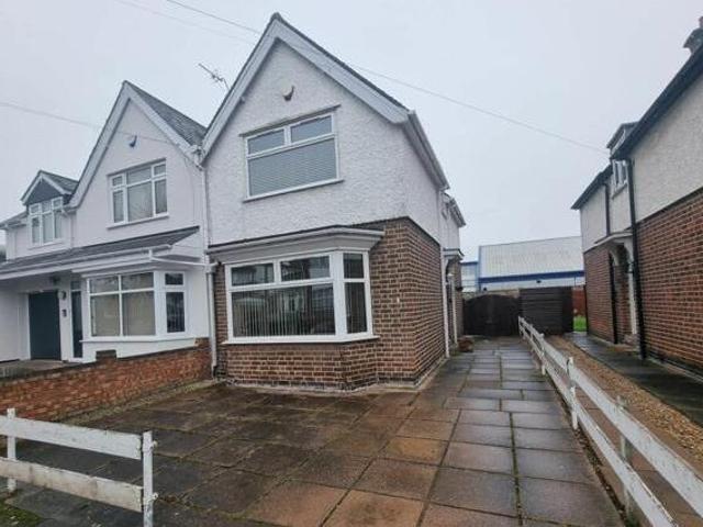 3 Bedroom Semi detached House For Sale In Leicester