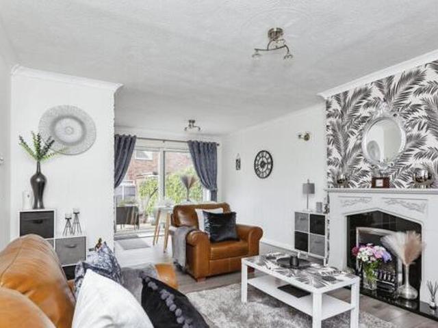 3 Bedroom Semi detached House For Sale In Leicester