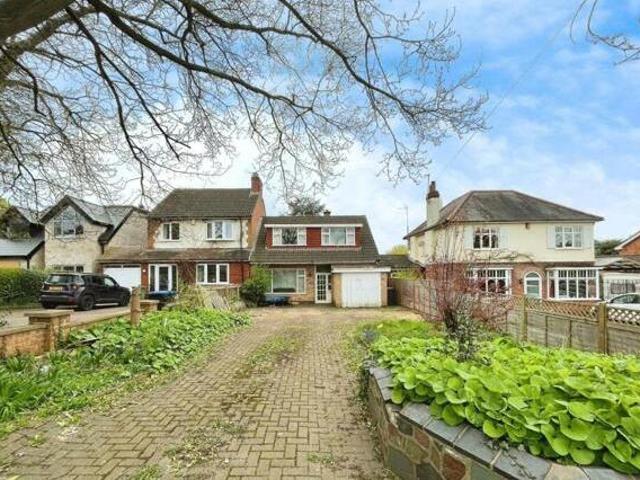 3 Bedroom Semi detached House For Sale In Leicester, Leicestershire
