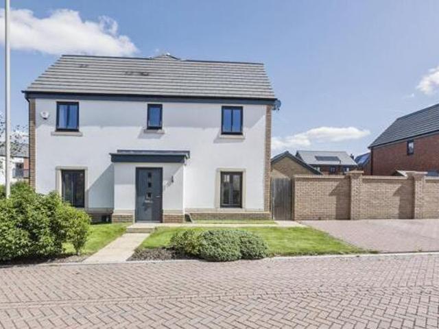 3 Bedroom Semi detached House For Sale In Leicester, Leicestershire