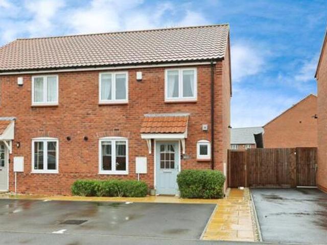 3 Bedroom Semi detached House For Sale In Leicester, Leicestershire
