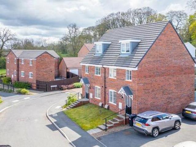 3 Bedroom Semi detached House For Sale In Leicester, Leicestershire
