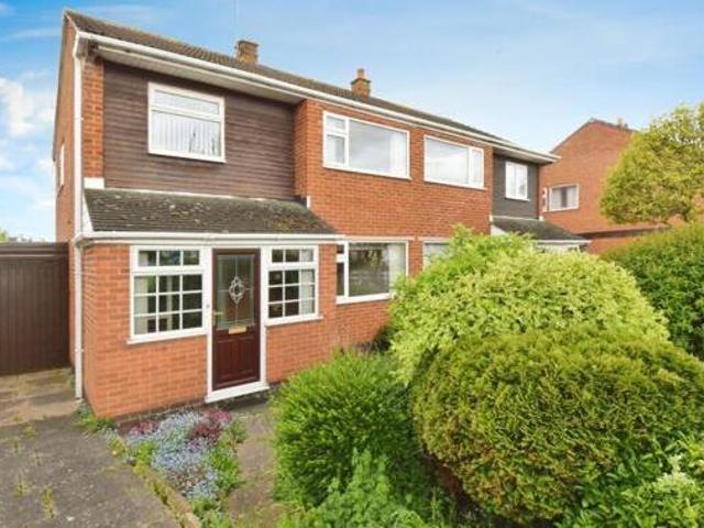 3 Bedroom Semi detached House For Sale In Leicester, Leicestershire