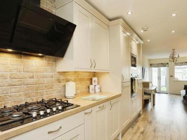3 Bedroom Semi detached House For Sale In Leicester, Leicestershire