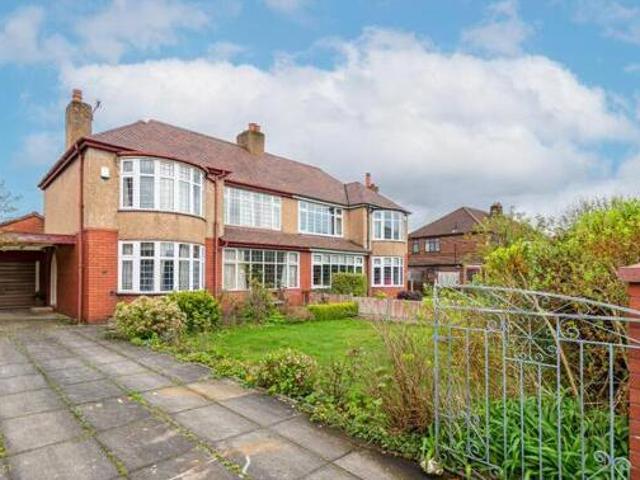 3 Bedroom Semi detached House For Sale In Leigh