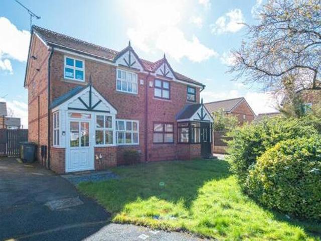 3 Bedroom Semi detached House For Sale In Leigh