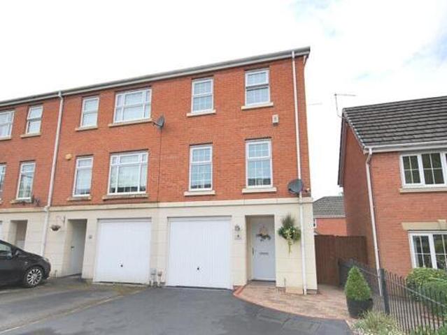 3 Bedroom Semi detached House For Sale In Leigh