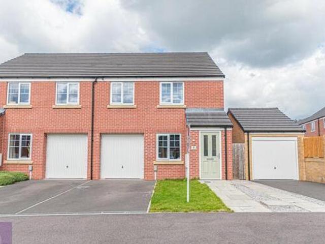 3 Bedroom Semi detached House For Sale In Leigh