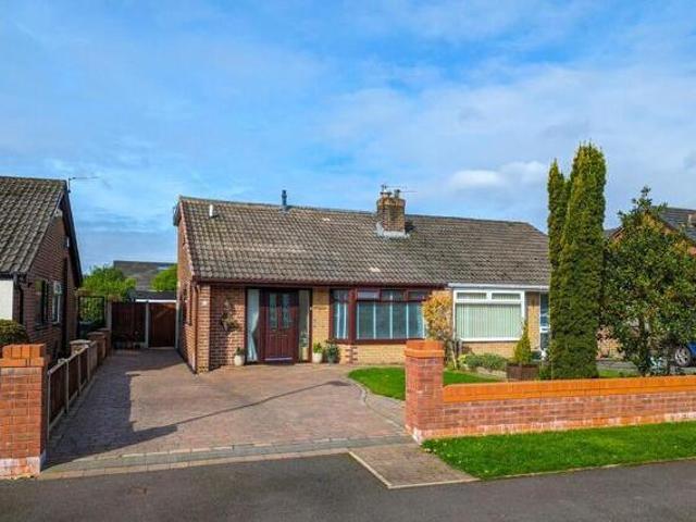 3 Bedroom Semi detached House For Sale In Leigh, Greater Manchester