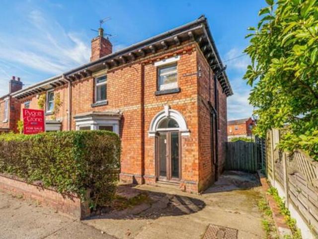 3 Bedroom Semi detached House For Sale In Lincoln, Lincolnshire