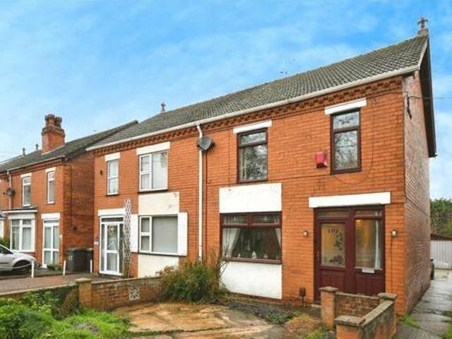 3 Bedroom Semi detached House For Sale In Lincoln, Lincolnshire