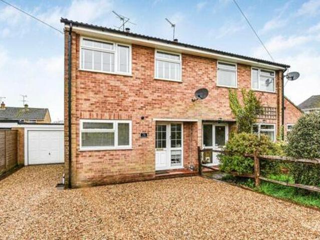 3 Bedroom Semi detached House For Sale In Lindford