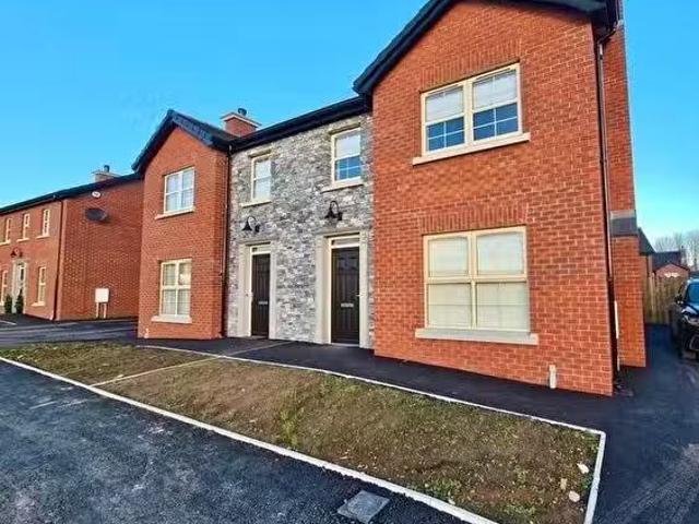 3 Bedroom Semi Detached House For Sale In Linen Grove, L'derry.
