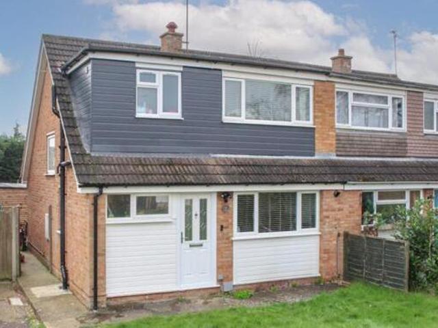 3 Bedroom Semi detached House For Sale In Linslade