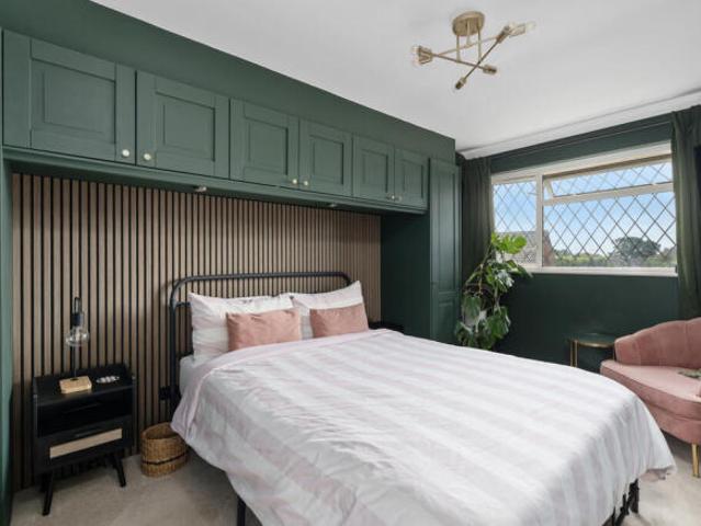 3 bedroom semi detached house for sale in Lionheart Way, Bursledon, Hampshire, SO31