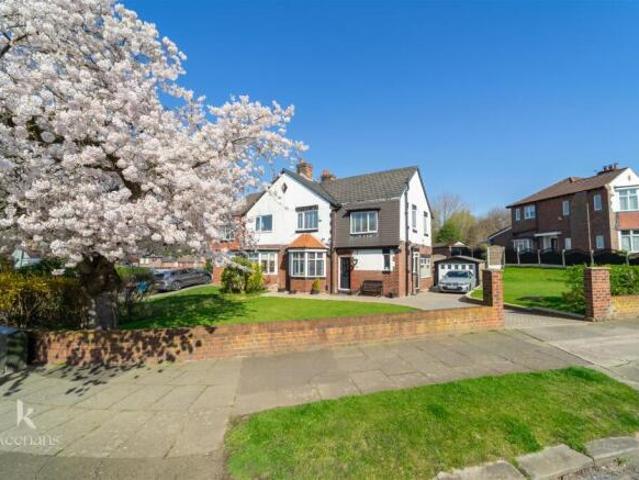 3 bedroom semi detached house for sale in Light Oaks Road, Salford, M6