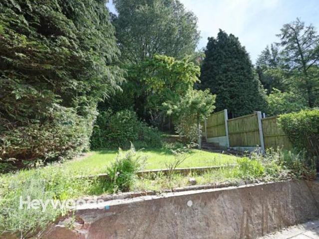 3 bedroom semi detached house for sale in Lightwood Road, Lightwood, Stoke on Trent, ST3