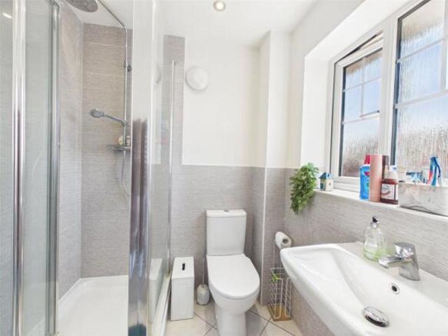3 bedroom semi detached house for sale in Lilburne Close, Worcester, Worcestershire, WR5