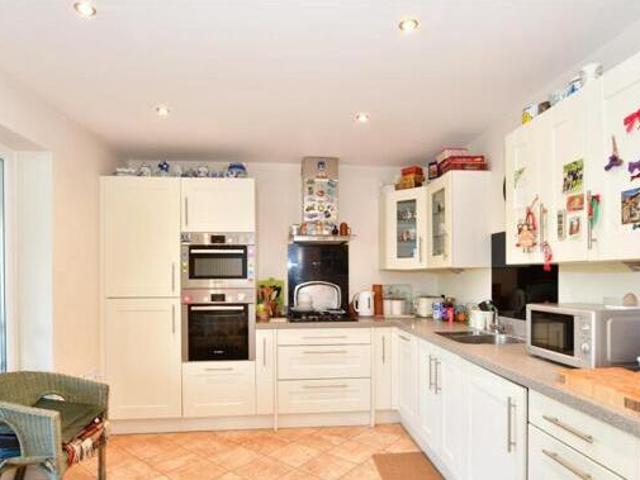 3 Bedroom Semi detached House For Sale In Liss