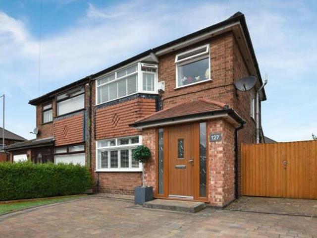 3 Bedroom Semi detached House For Sale In Little Lever