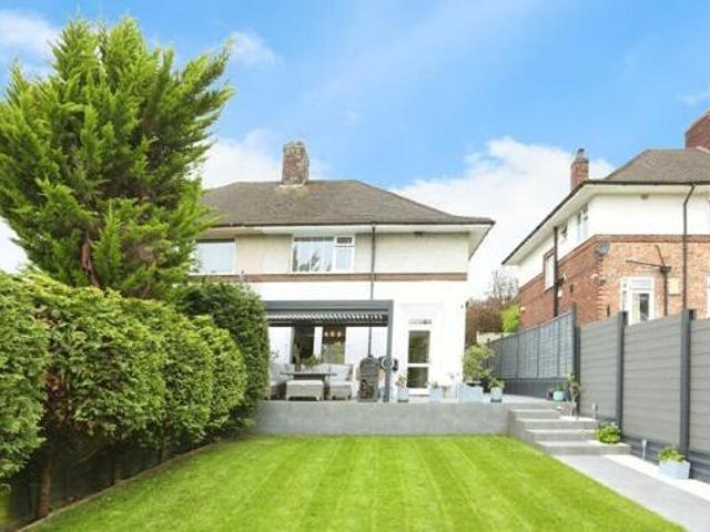 3 Bedroom Semi detached House For Sale In London