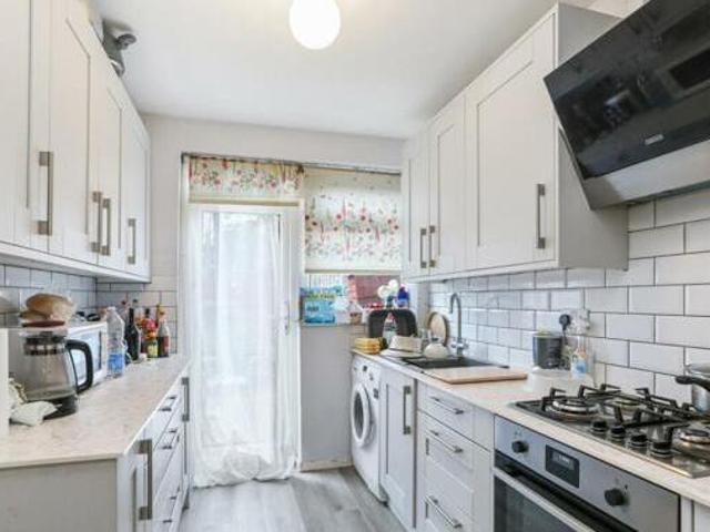 3 Bedroom Semi detached House For Sale In London