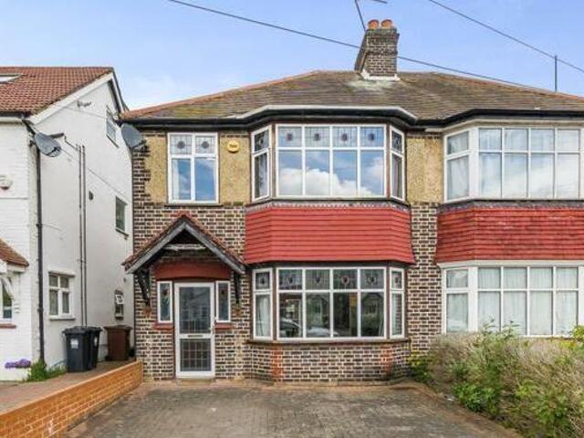 3 Bedroom Semi detached House For Sale In London