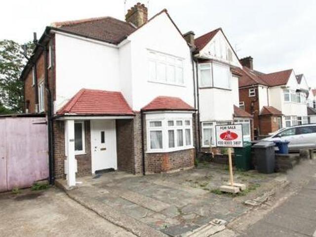 3 Bedroom Semi detached House For Sale In London