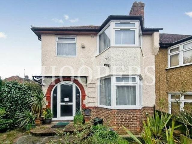 3 Bedroom Semi detached House For Sale In London