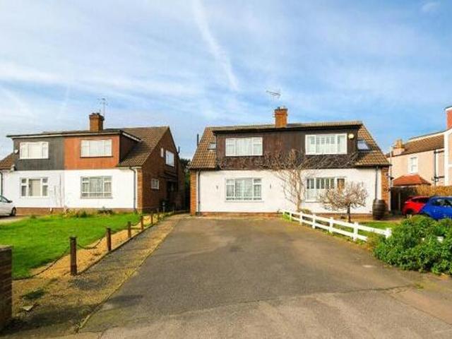 3 Bedroom Semi detached House For Sale In London