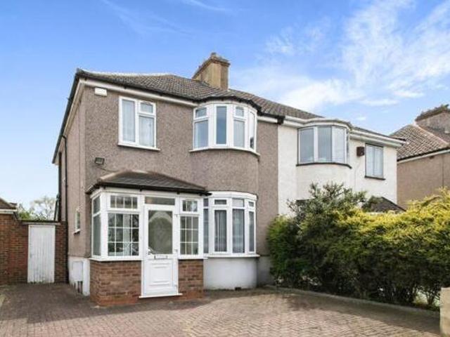 3 Bedroom Semi detached House For Sale In London