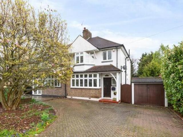 3 Bedroom Semi detached House For Sale In London