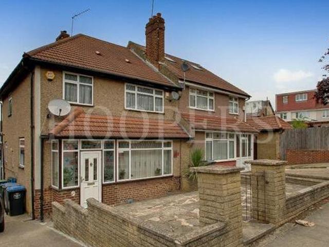 3 Bedroom Semi detached House For Sale In London