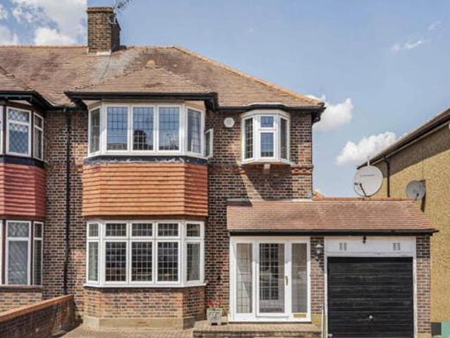 3 Bedroom Semi detached House For Sale In London