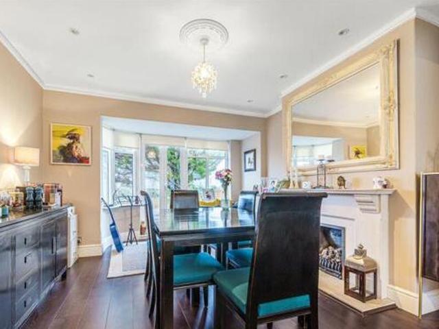 3 Bedroom Semi detached House For Sale In London