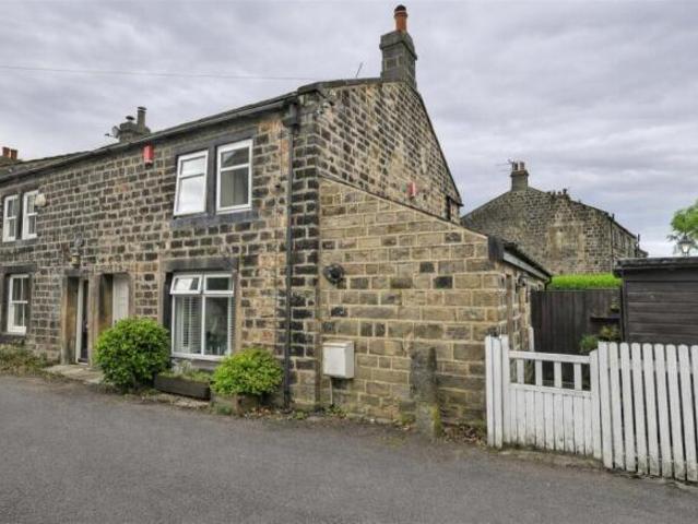 2 bedroom semi detached house for sale in London Lane, Rawdon, Leeds, LS19