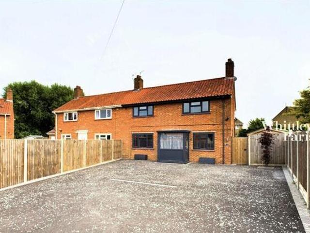3 Bedroom Semi detached House For Sale In Long Stratton, Norwich