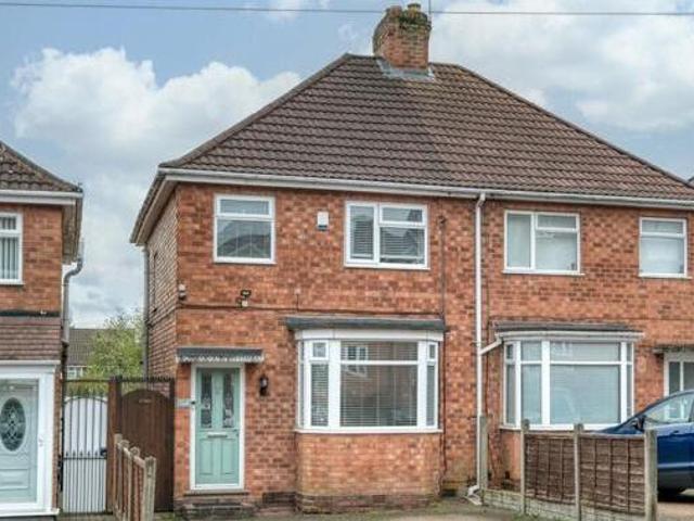 3 Bedroom Semi detached House For Sale In Longbridge, Birmingham