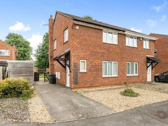 3 Bedroom Semi detached House For Sale In Longwell Green, Bristol