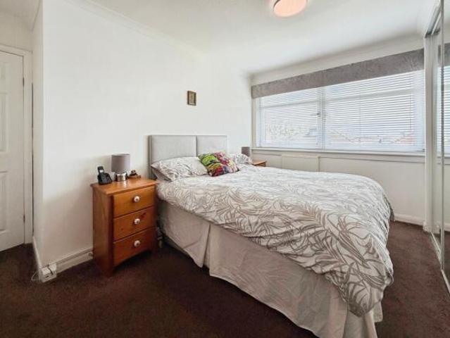 3 bedroom semi detached house for sale in Lochearnhead Road, Stepps, G33